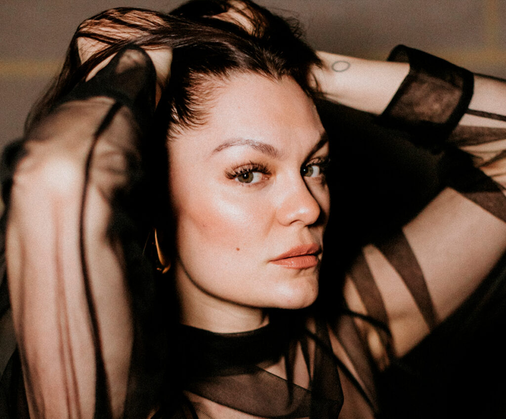 Internacional | 02 de maio, quinta, 21h